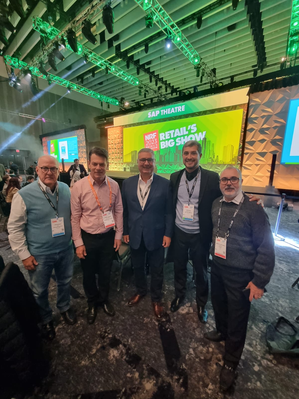 Comitiva do Sistema CNDL acompanha o último dia da NRF 2023 – Varejo S.A